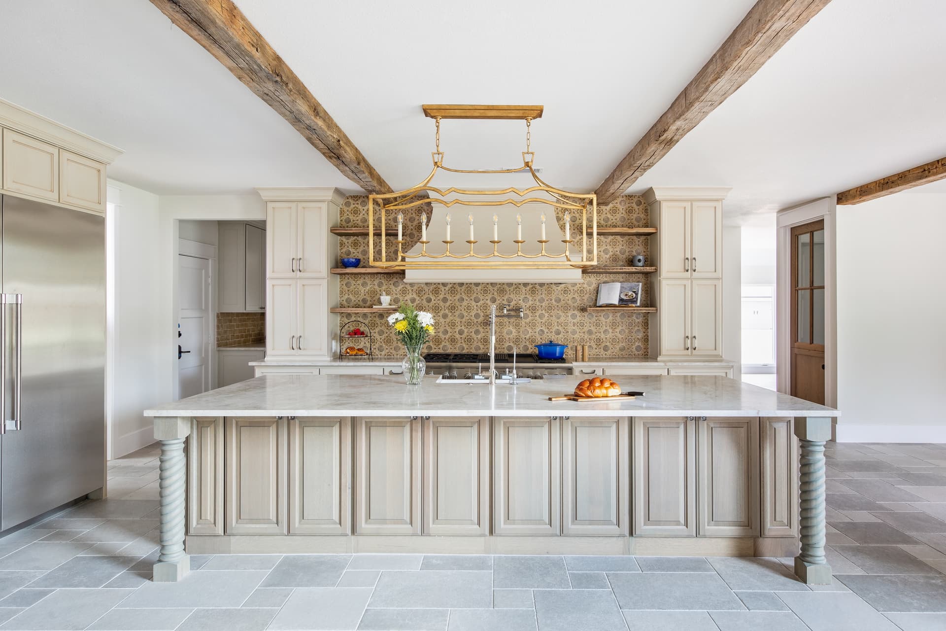 Benedettini Cabinetry | Traditional Overlay